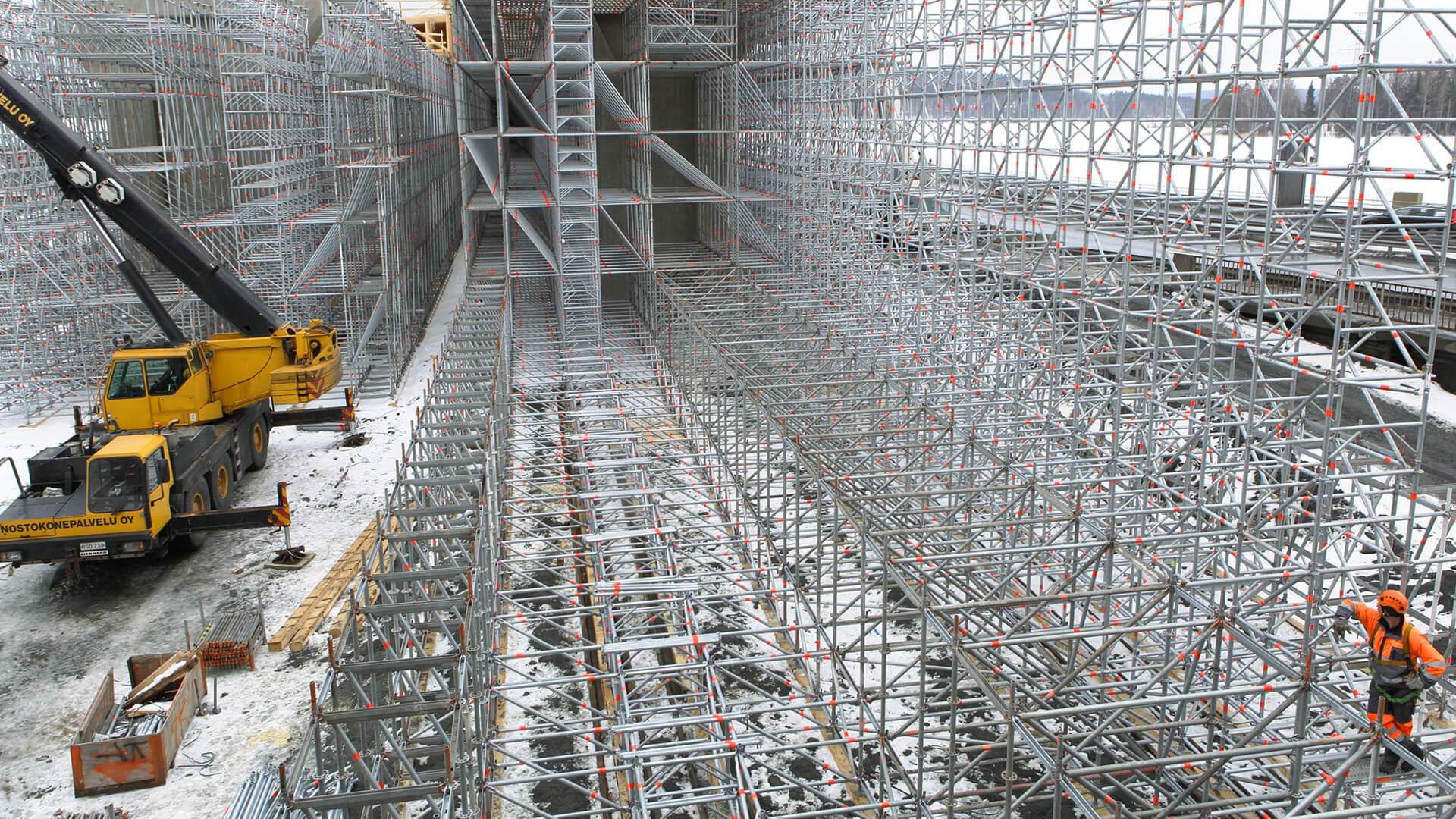 Scaffolding installation